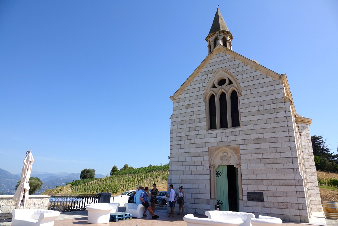 Château de Bellet, vignoble avec vue * Bon Bec Bohème